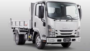 Isuzu NPR vs Suzuki Fronx | CarsGuide