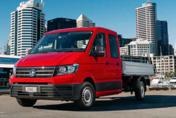 Volkswagen Crafter 55 TDI410 LWB RWD (5.5T) 2021 Price & Specs | CarsGuide