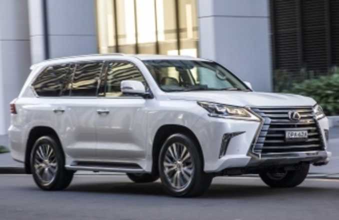 Lexus LX450D 2018 | CarsGuide