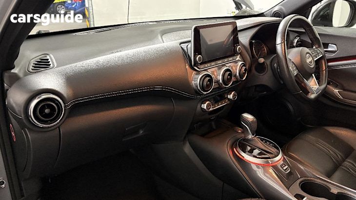 juke 2023 interior